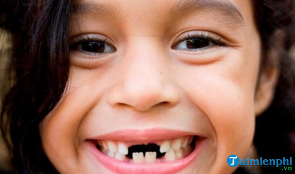 Nằm mơ thấy rụng răng? Chiêm bao thấy rụng răng chảy máu, rụng hàm trê